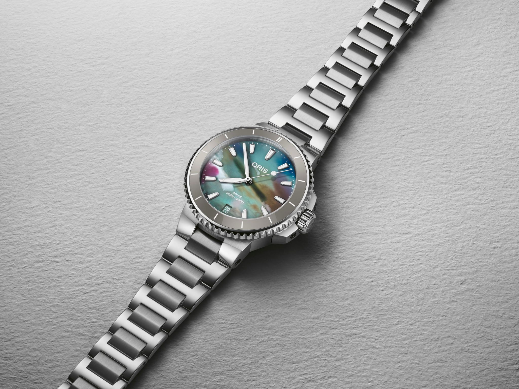 2024's Best Small Dive Watches For Women and Men | Dive Watches Blog